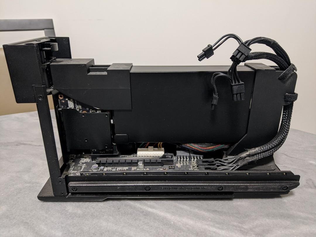 Razer Core V2 eGPU Case, Computers & Tech, Parts & Accessories ...