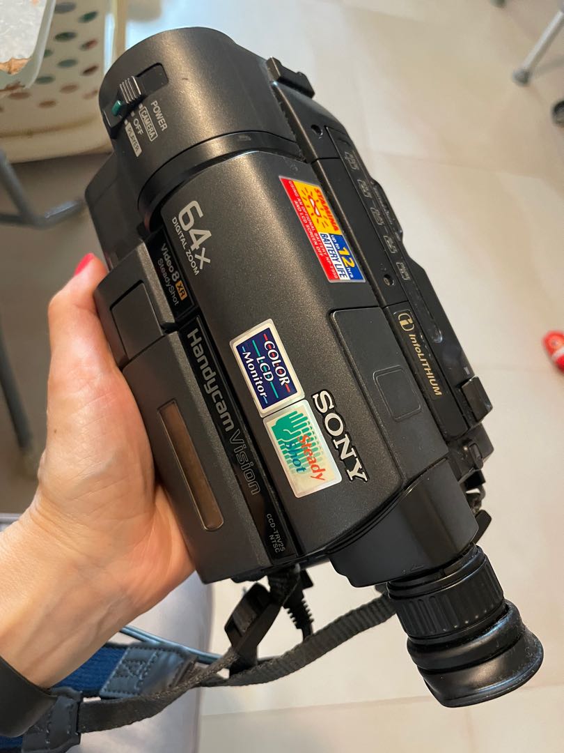 Sony V8 懷舊攝影機, 攝影器材, 攝錄機 - Carousell