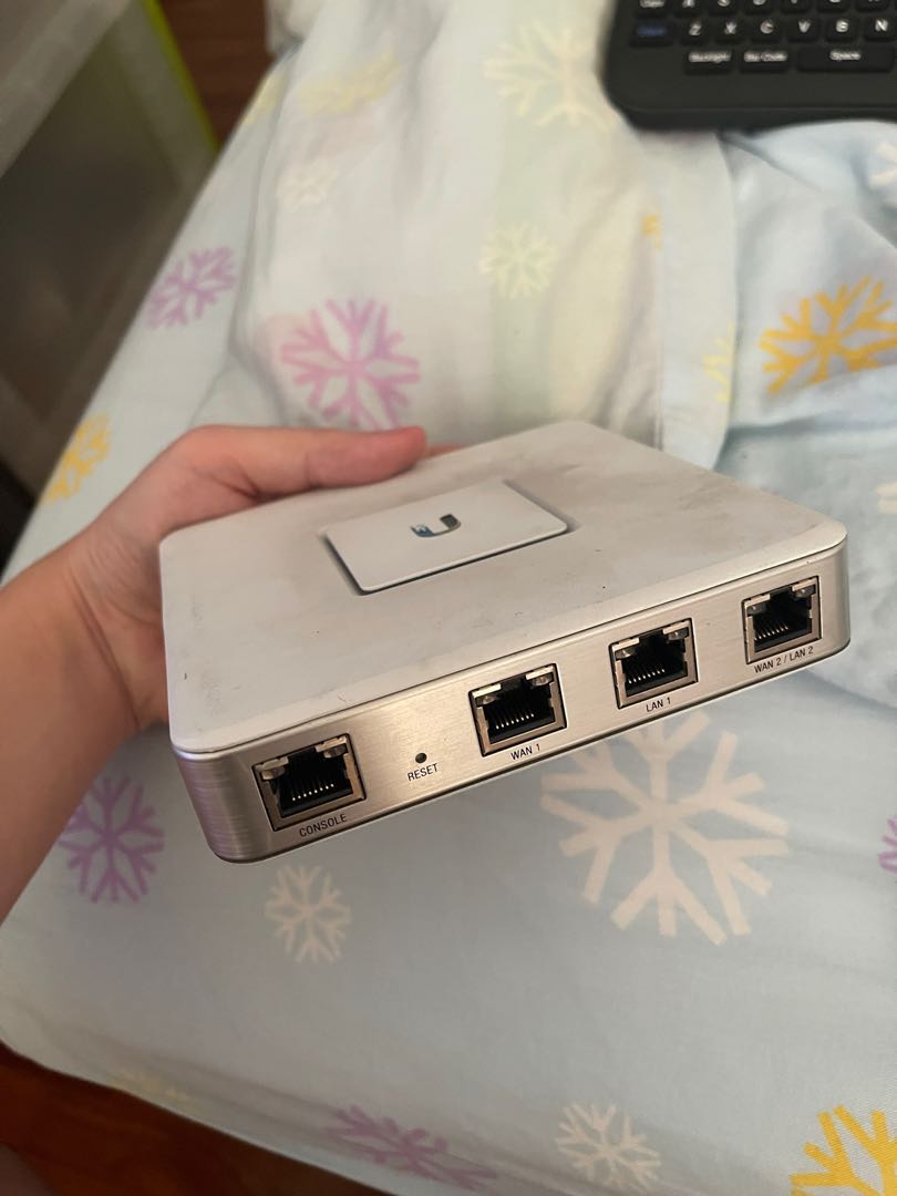 Ubiquiti Unifi USG-3P Security Gateway, Furniture & Home Living ...