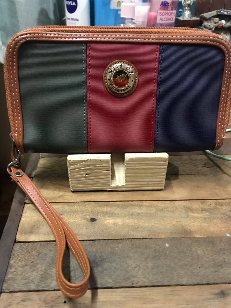 WILD OX LONG WALLET (ORIGINAL), Women's Fashion, Bags & Wallets ...