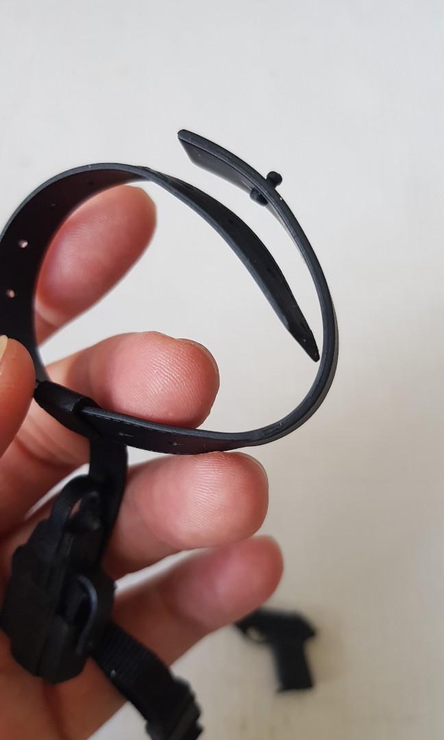 1/6 scale Medicom Japan Special Assault Team SAT pistol and drop down ...