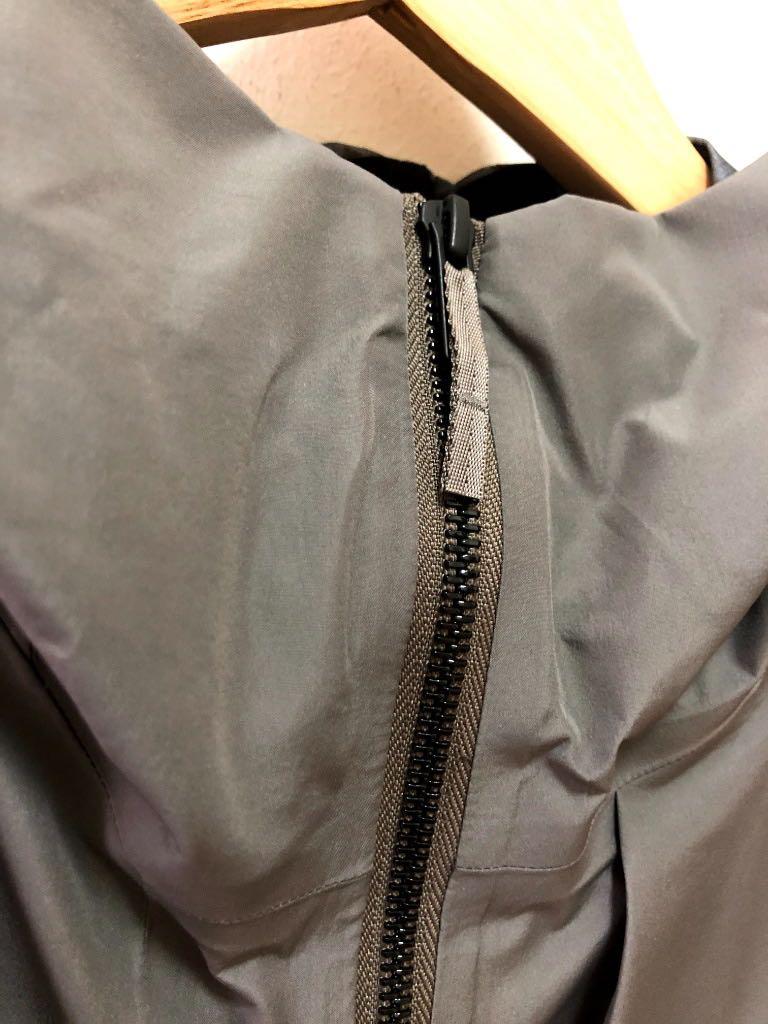 Veilance Monitor LT Gore-Tex raincoat, Men's Fashion, Coats, Jackets ...