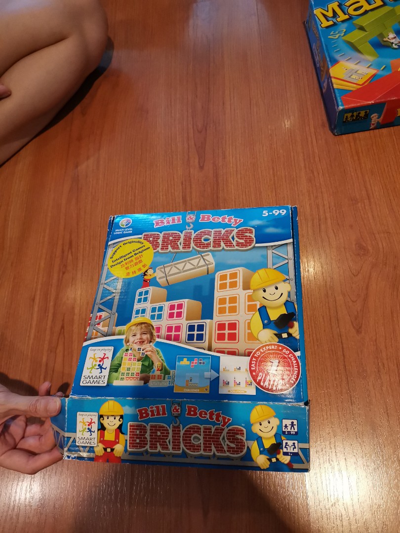 Bill and Betty bricks, Hobbies & Toys, Toys & Games on Carousell