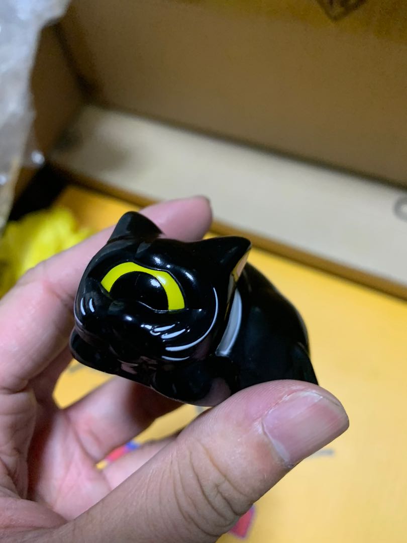 Realhead Sofubi japan Black cat, Hobbies & Toys, Toys & Games on Carousell