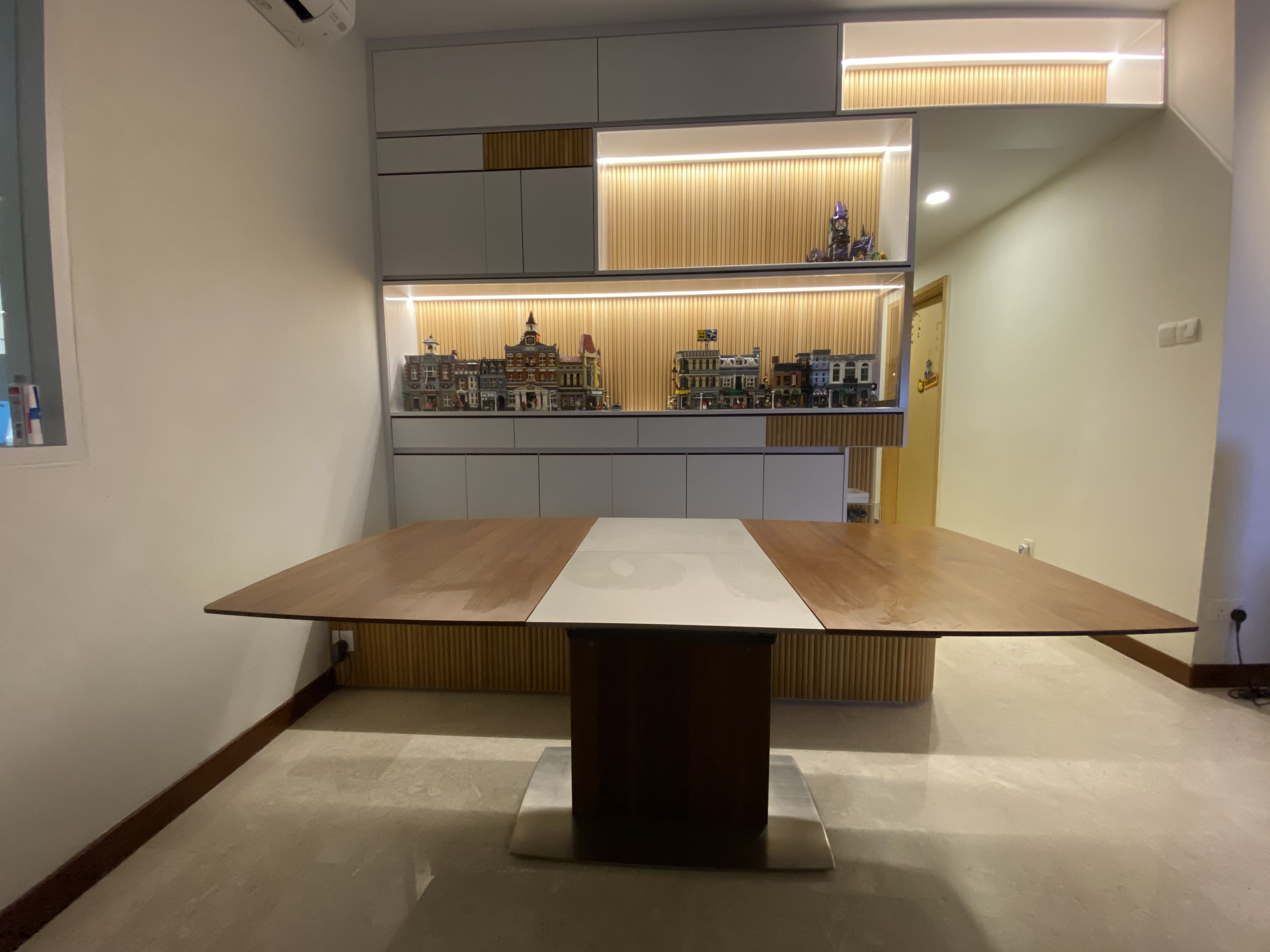 Bo Concept Milano extendable Dining table, Furniture & Home Living ...