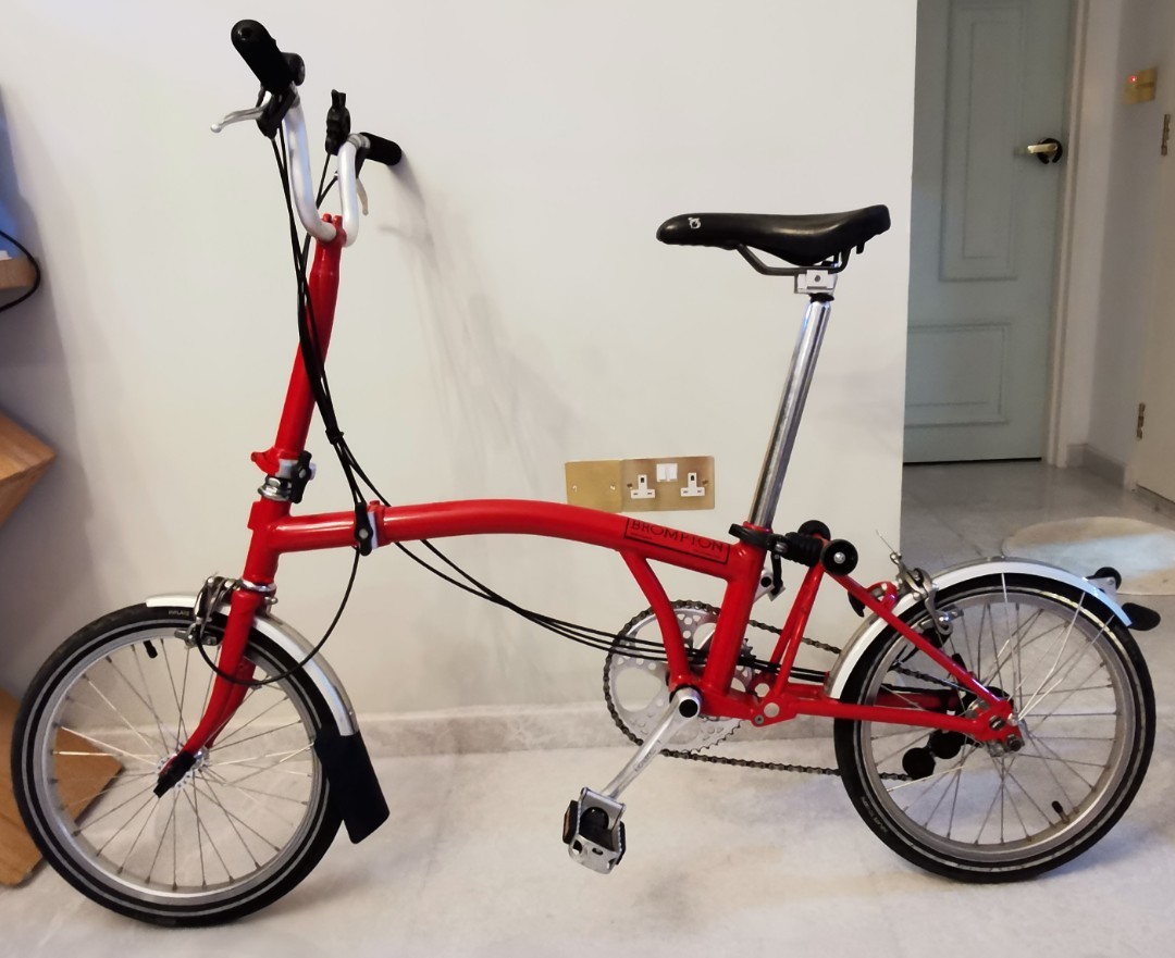 Brompton red 6 speed, Sports Equipment, Bicycles & Parts, Bicycles on ...
