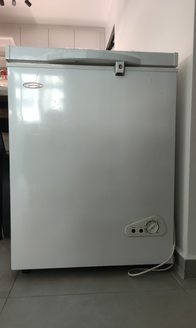 Butterfly Chest Freezer 110L, TV & Home Appliances, Kitchen Appliances ...
