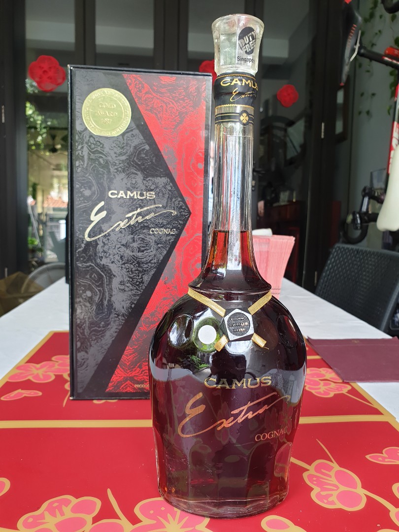 Camus Extra Cognac Vintage Rare, Food & Drinks, Alcoholic Beverages on ...