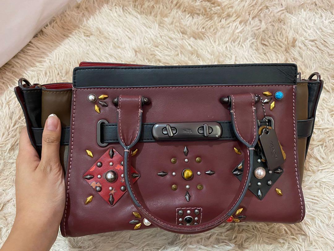 TURUN HARGA! Coach swagger rivets 27, Fesyen Wanita, Tas & Dompet di ...
