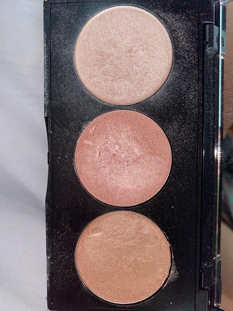 Make Over Highlighter, Kesehatan & Kecantikan, Rias Wajah di Carousell