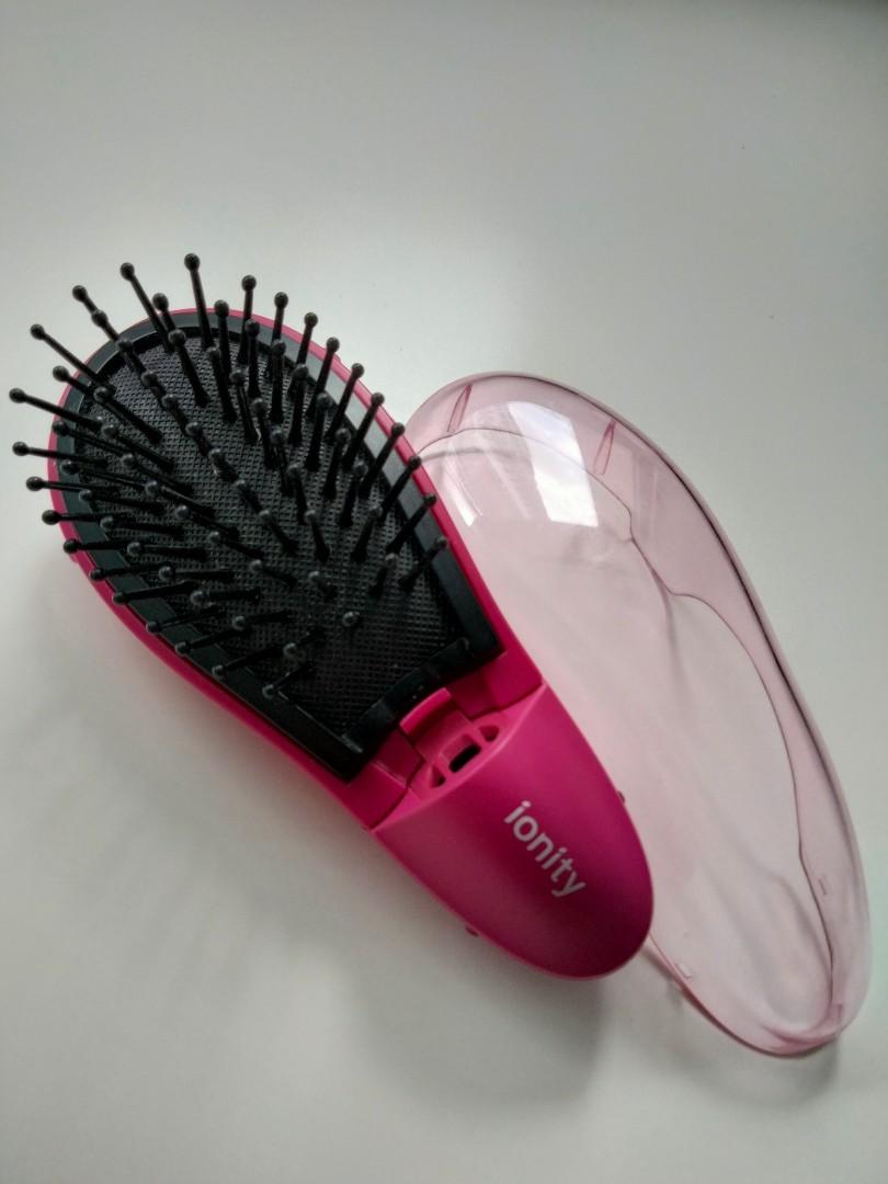 Panasonic ionity anti frizz comb, Beauty & Personal Care, Hair on Carousell