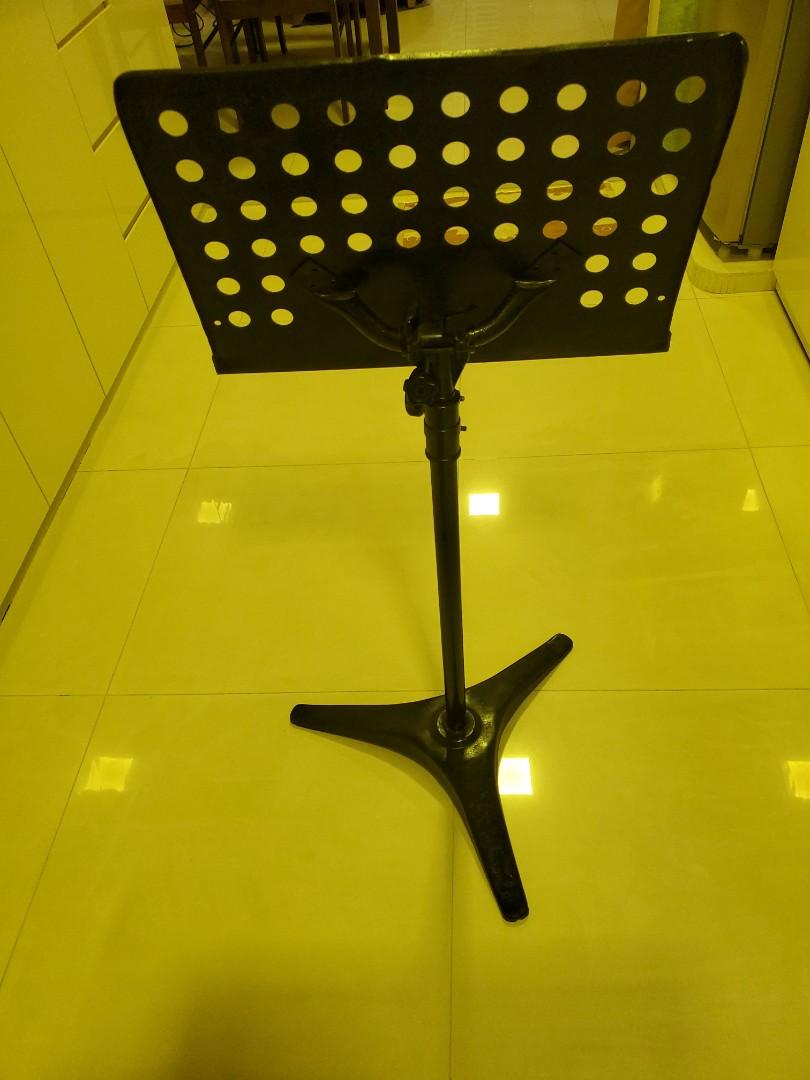 song book stand, Hobbies & Toys, Music & Media, Music Scores on Carousell
