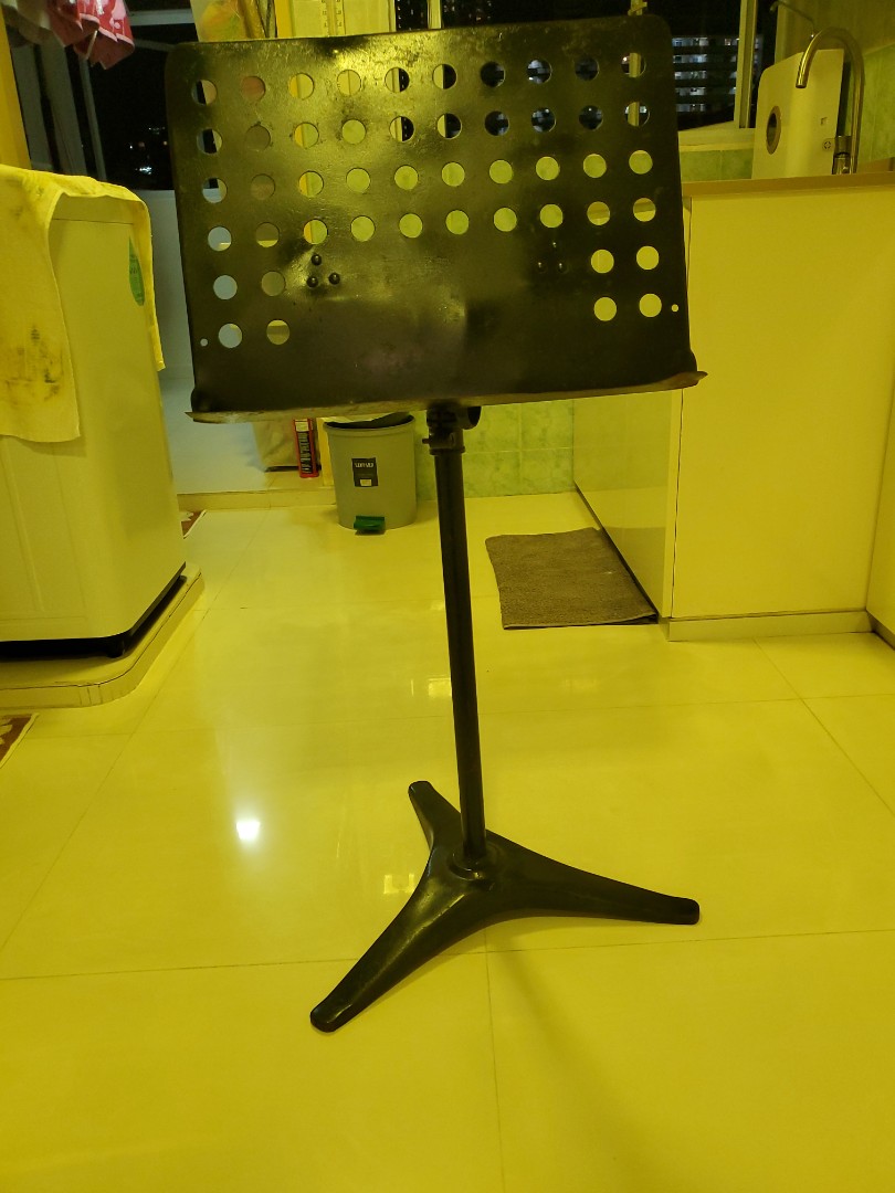 song book stand, Hobbies & Toys, Music & Media, Music Scores on Carousell