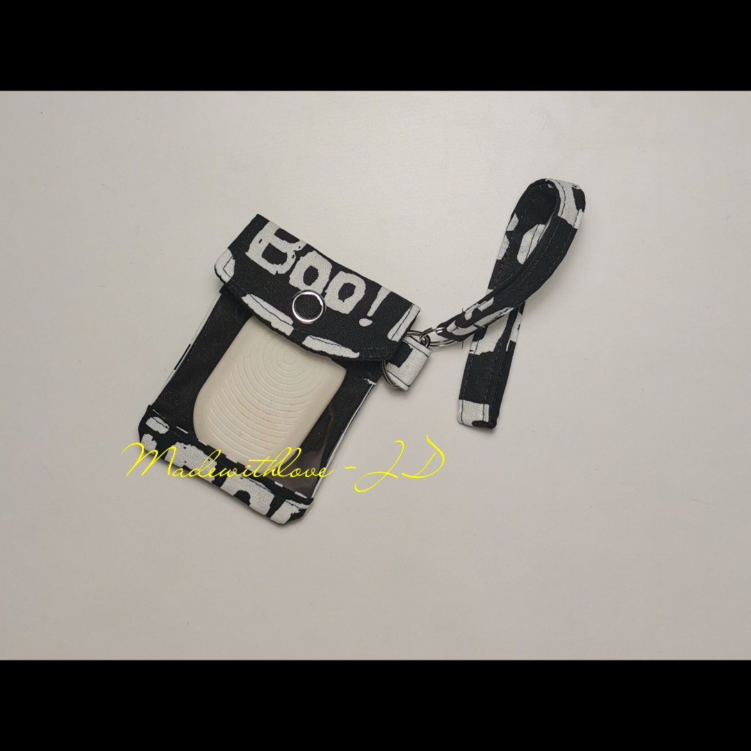 Trace together token pouch with clear vinyl, Hobbies & Toys, Stationery ...