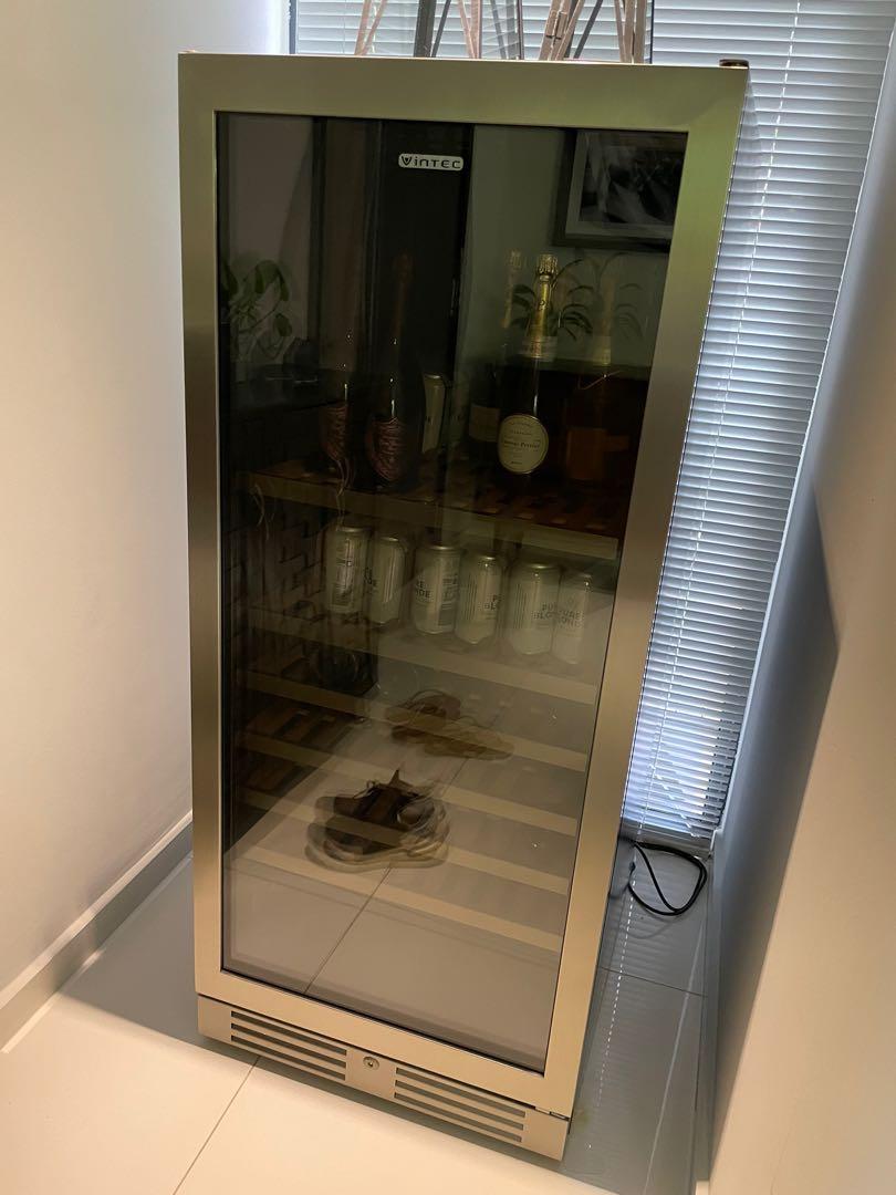 Vintec wine fridge, TV & Home Appliances, Kitchen Appliances, Wine ...