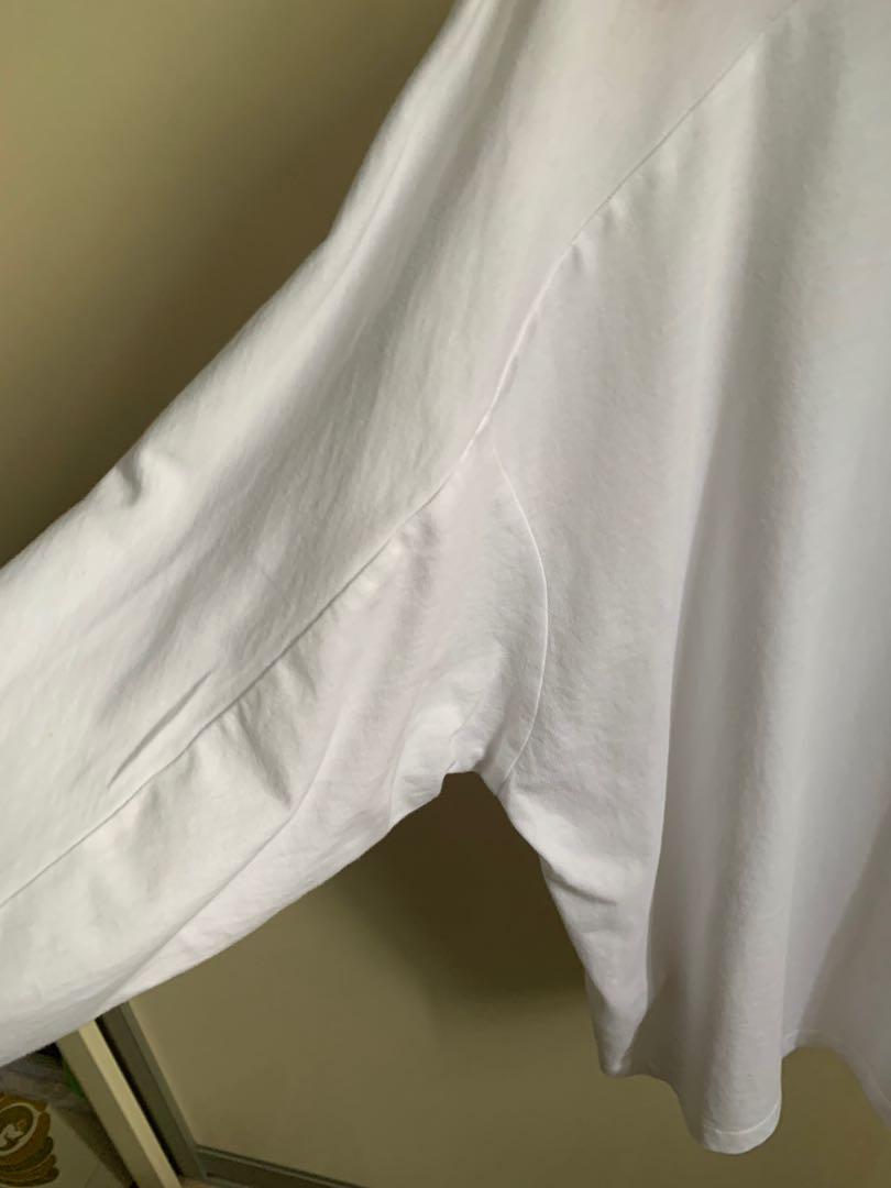 White Cos Top, Women's Fashion, Tops, Sleeveless on Carousell