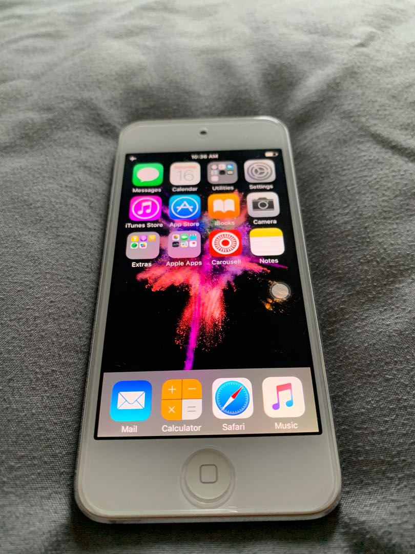 Apple iPod Gen 5, Audio, Portable Music Players on Carousell
