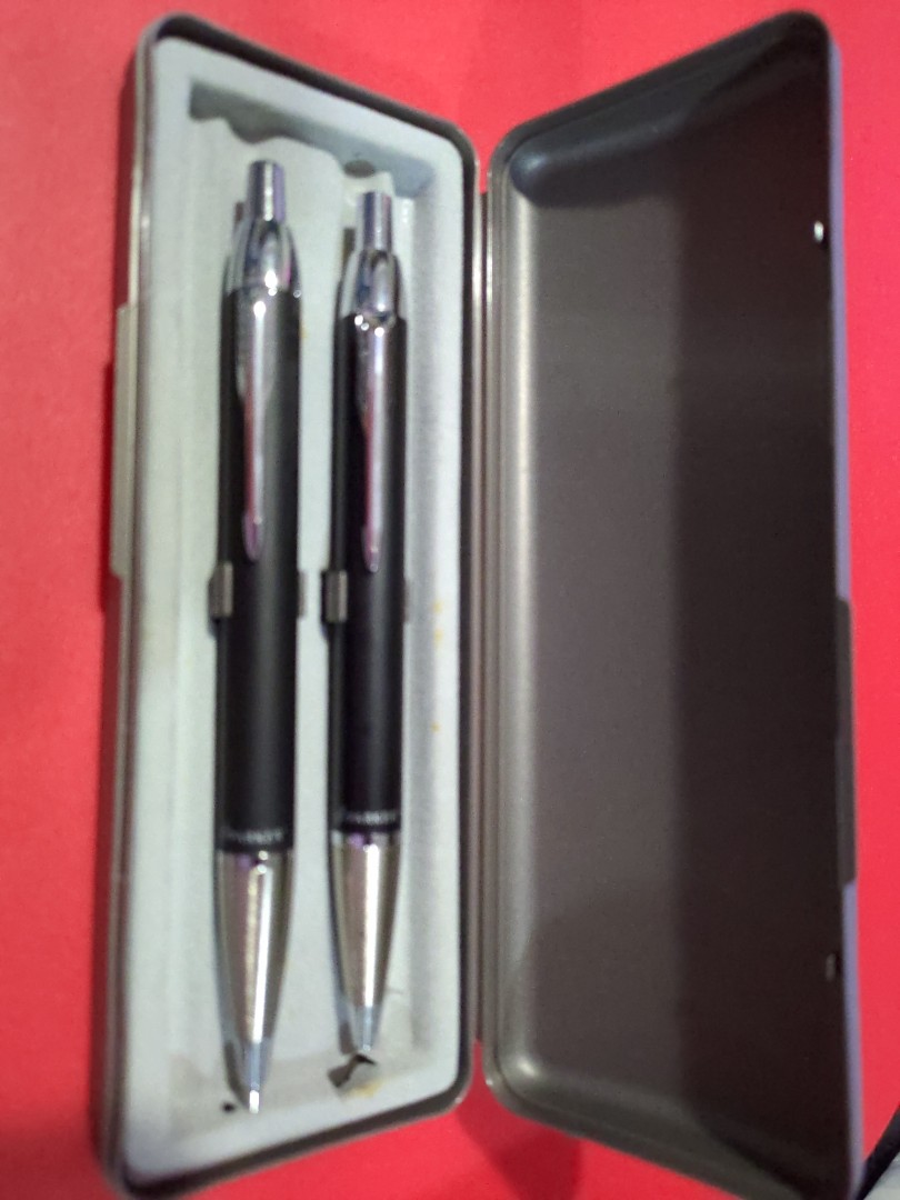 Authentic Parker pen and pencil set, Hobbies & Toys, Stationery & Craft ...