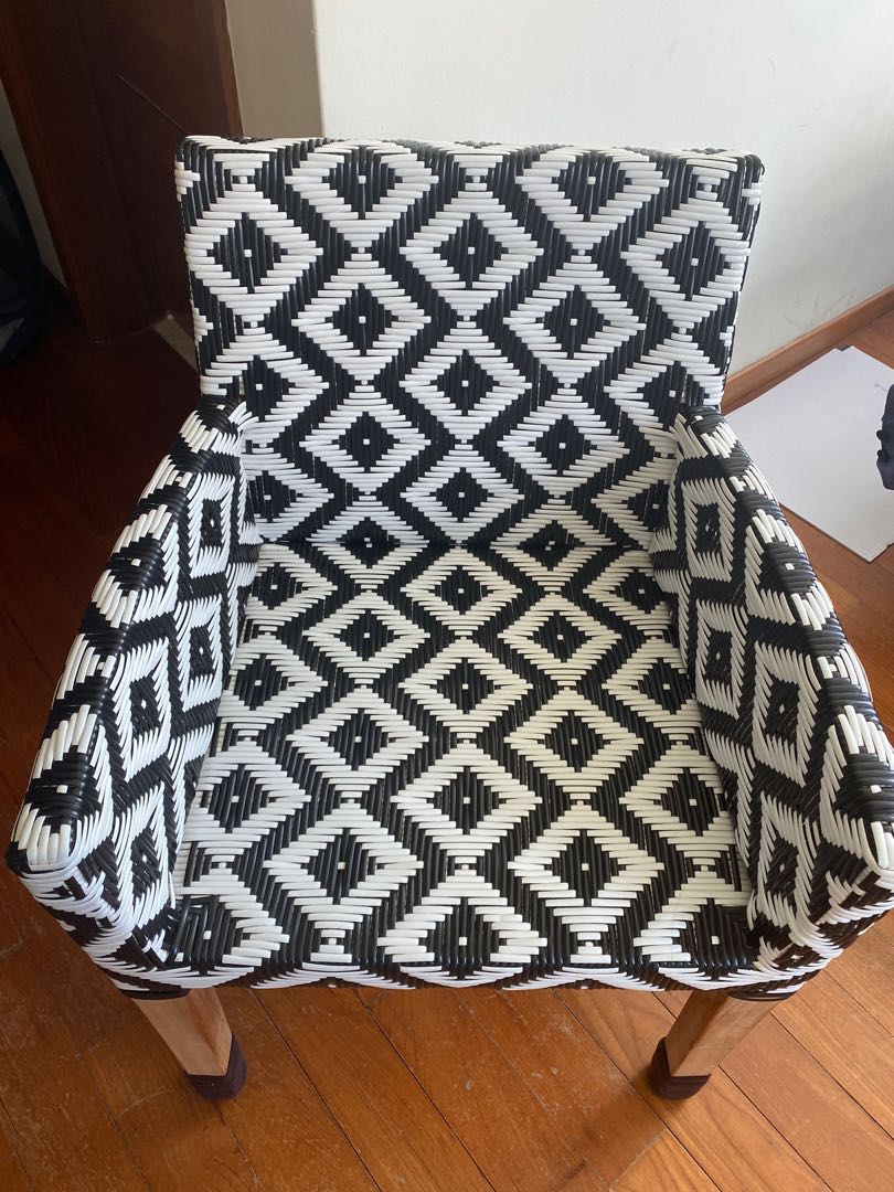 Black & White Balinese Style Rattan Chair, Furniture & Home Living ...