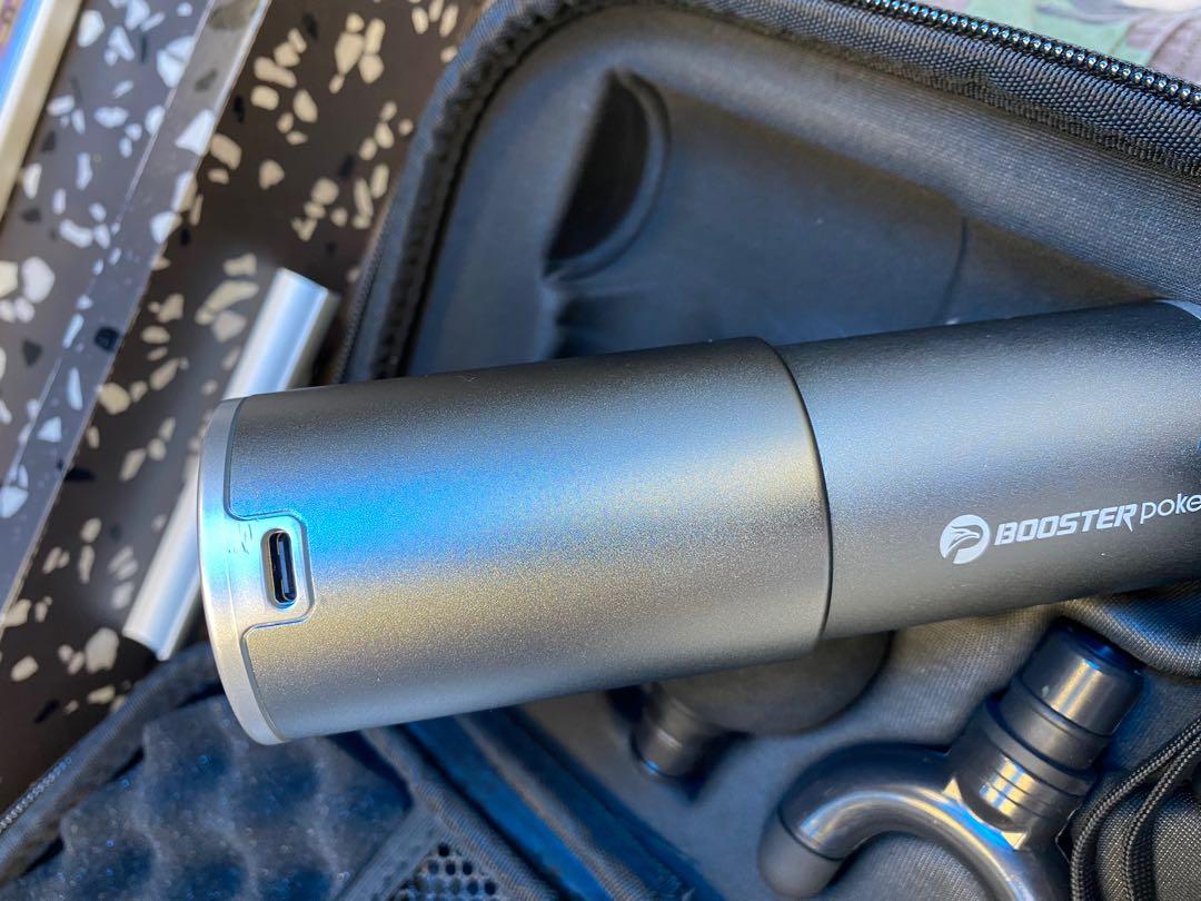 Booster AI pokew 小型筋膜按摩槍 最後一支DISPLAY, 手提電話, 電話＆平板電腦配件, 其他電子周邊配件及產品 ...