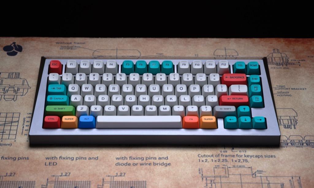 Cyberboard Wireless Charging Custom LED Mechanical Keyboard by Angry ...