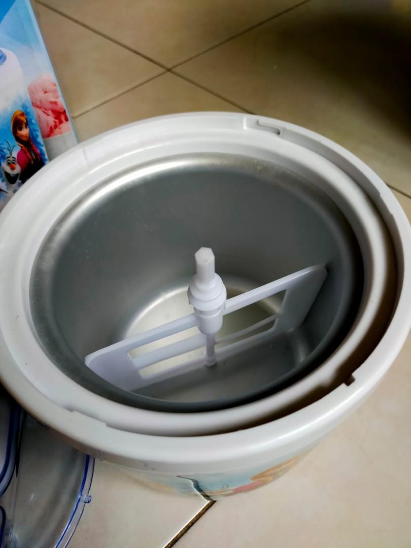 Disney Frozen Ice CreamMaker, TV & Home Appliances, Kitchen Appliances ...