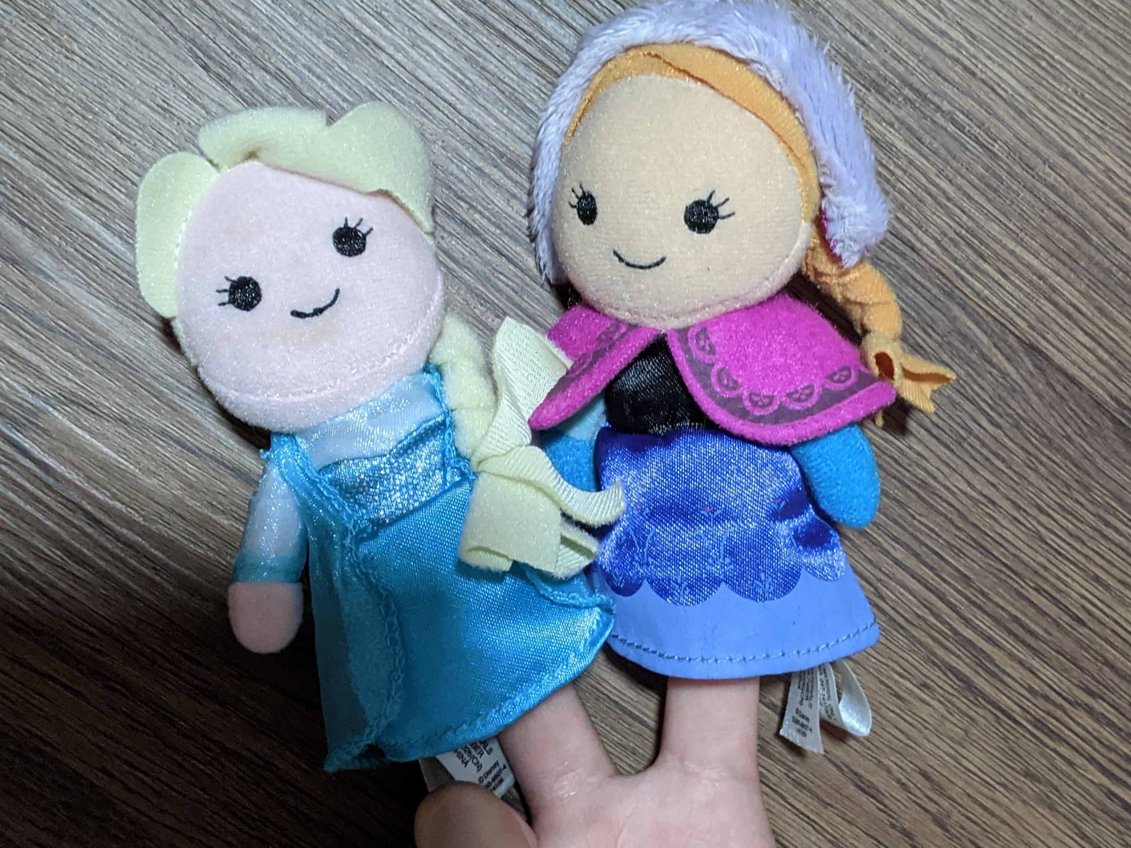 Frozen Finger Puppets, Hobbies & Toys, Toys & Games on Carousell