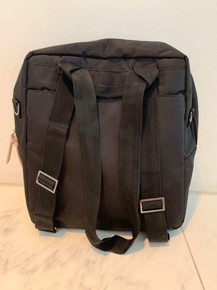 Jujube core convertible, Babies & Kids, Going Out, Diaper Bags ...