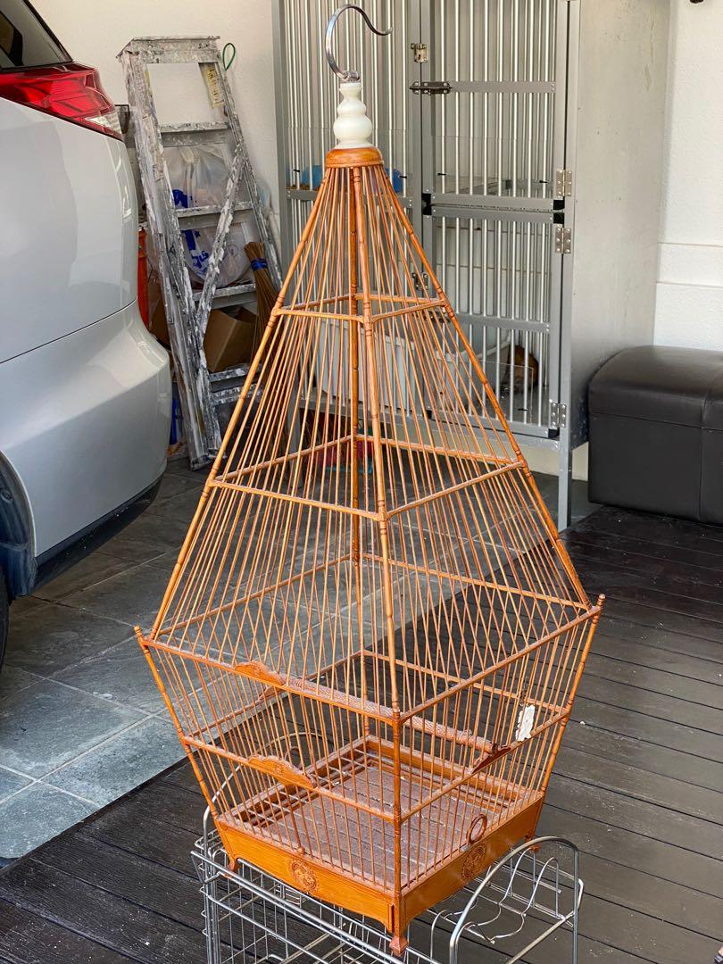 Old cage, Pet Supplies, Homes & Other Pet Accessories on Carousell
