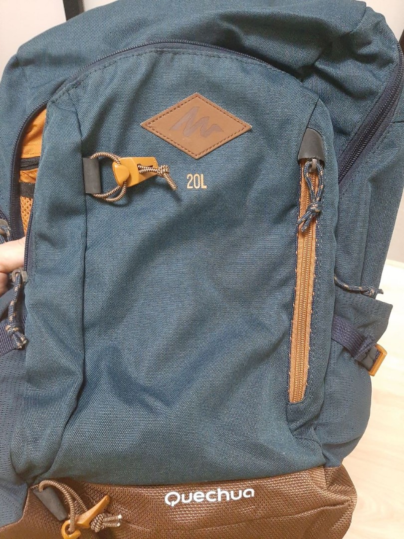 Quechua backpack (20L), Men's Fashion, Bags, Backpacks on Carousell