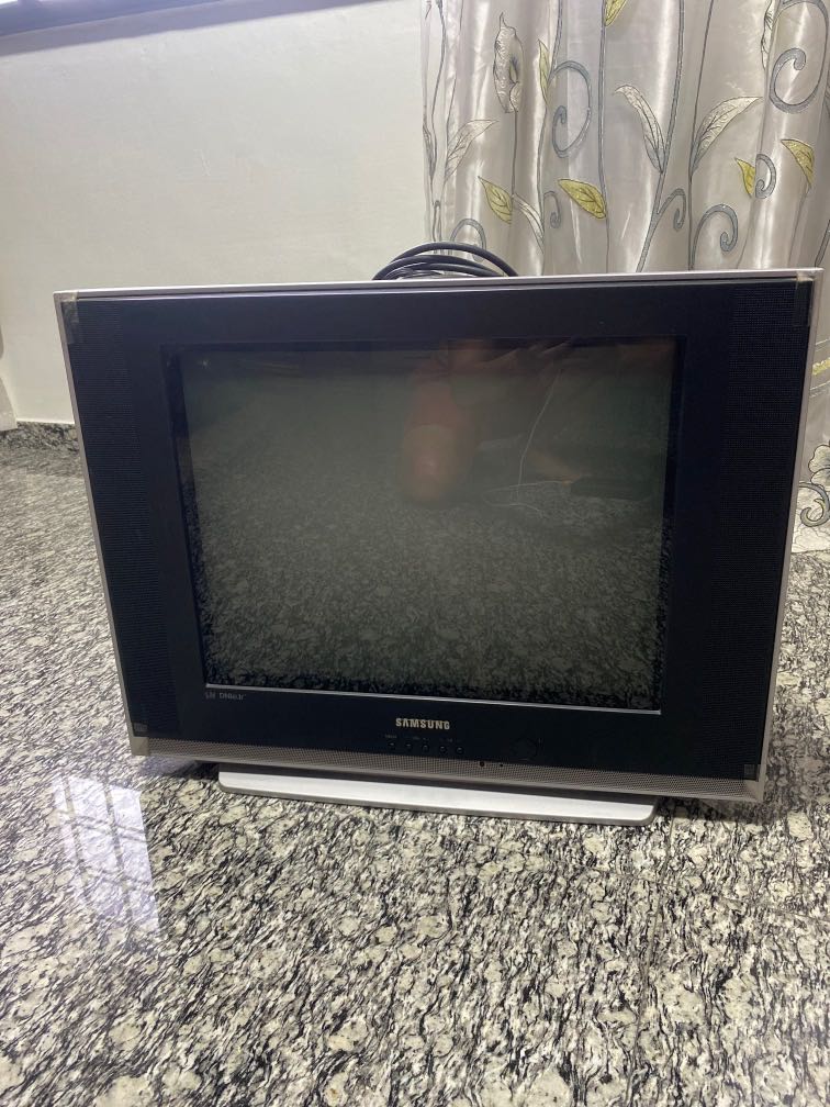 Samsung TV CRT TV 21” with remote control, TV & Home Appliances, TV ...