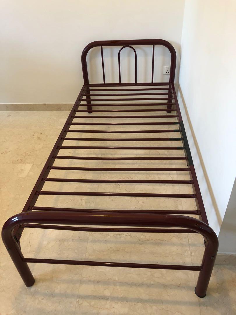 Single metal bed frame (burgundy red), Furniture & Home Living ...