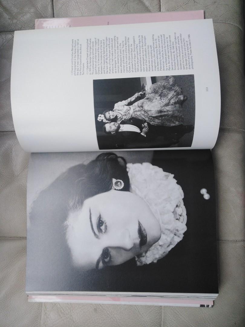 The world of CoCo Chanel. Friends, fashion, fame., 書本 & 文具, 雜誌及其他 ...