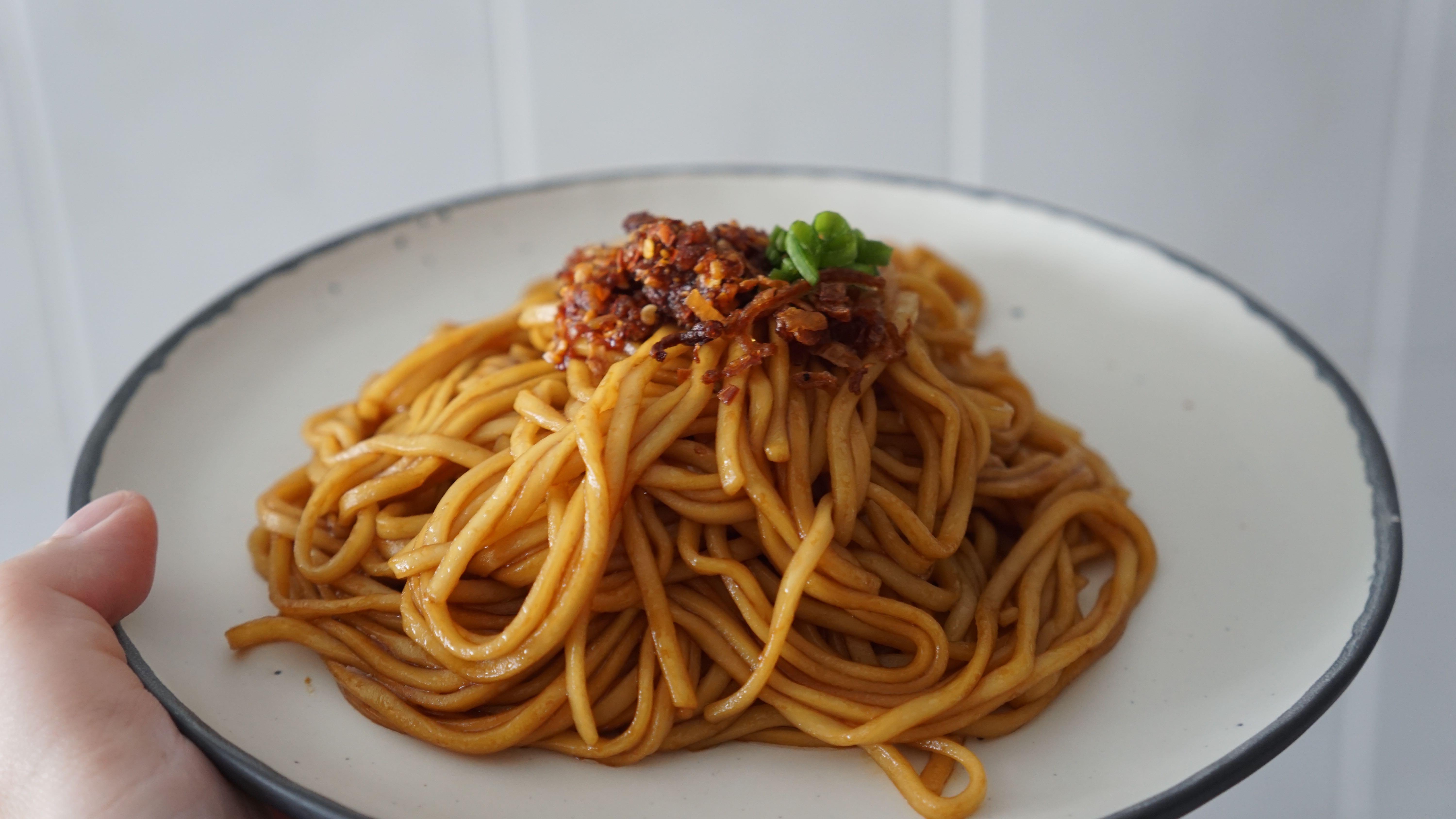 [4 Pack] Chilli Pan Mee w Dry Shrimp Chilli, Food & Drinks, Chilled ...