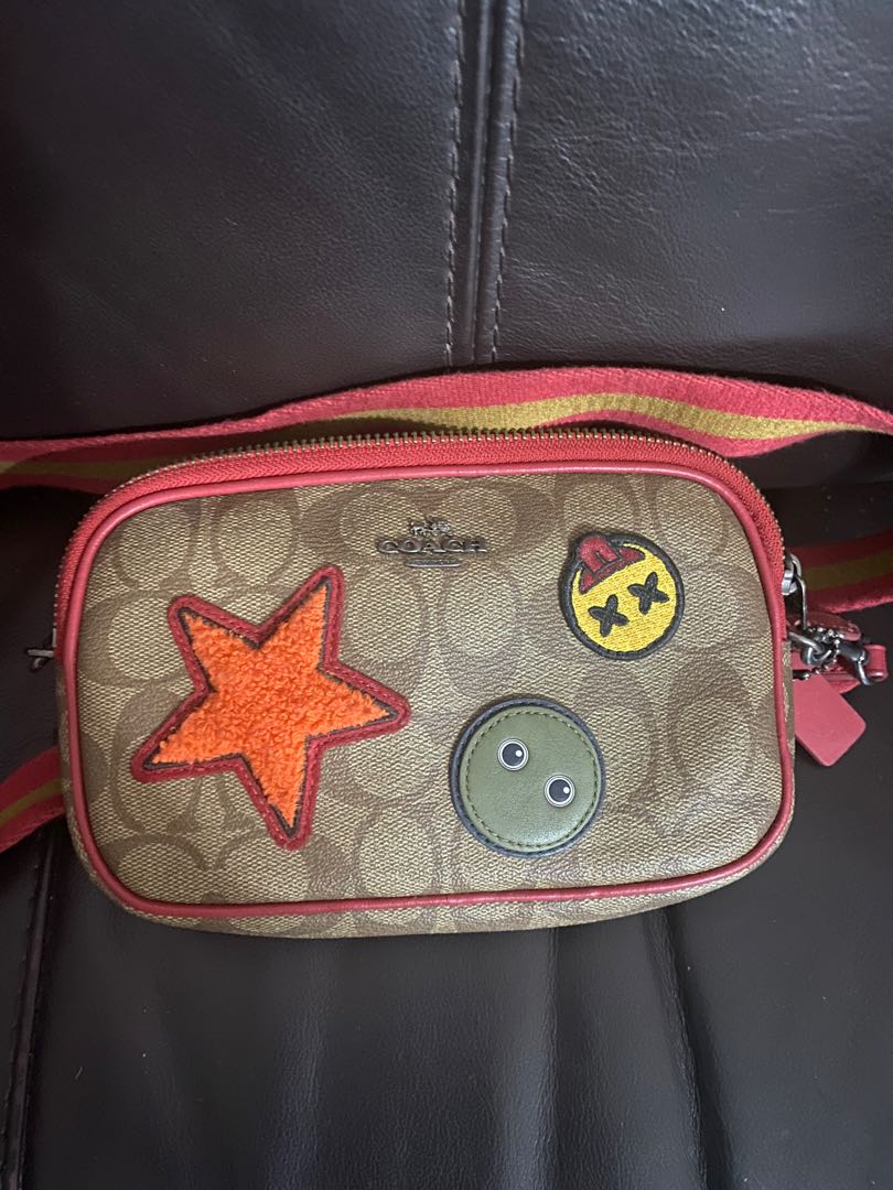 Authentic coach smiley mini sling bag, Women's Fashion, Bags & Wallets ...