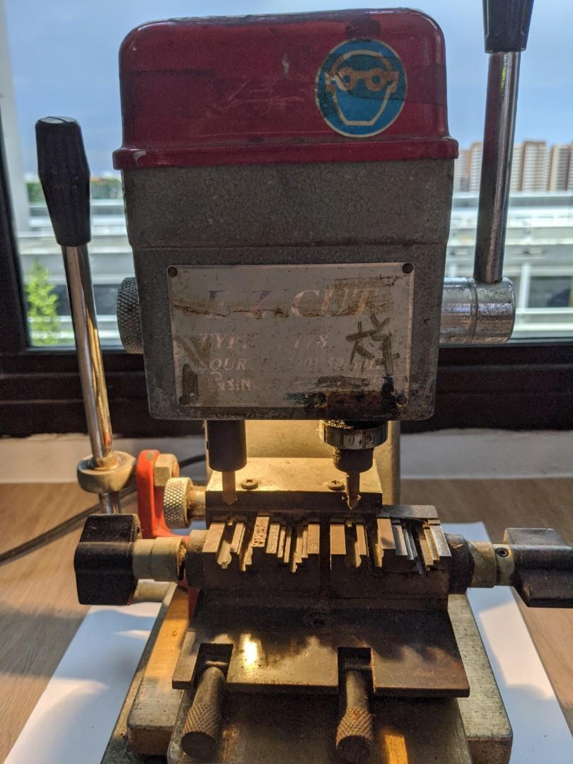Dimple Key Duplicator/Cutting Machine, Everything Else on Carousell