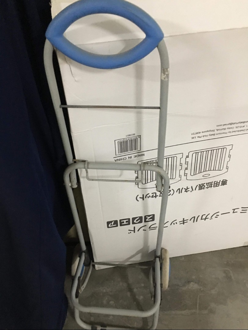 FOC Foldable Trolley, Everything Else on Carousell FOC Foldable Trolley, Everything Else on Carousell
