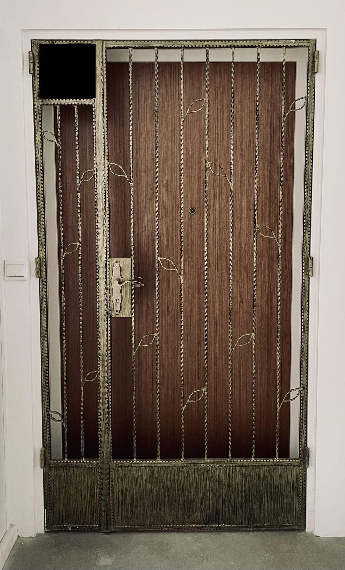 HDB BTO Wrought Iron Metal Gate (BRAND NEW), Furniture & Home Living ...