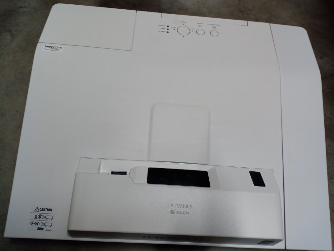 Hitachi ultra short throw projector, TV & Home Appliances, TV ...