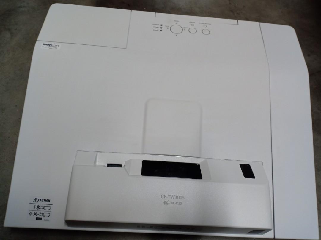 Hitachi ultra short throw projector, TV & Home Appliances, TV ...