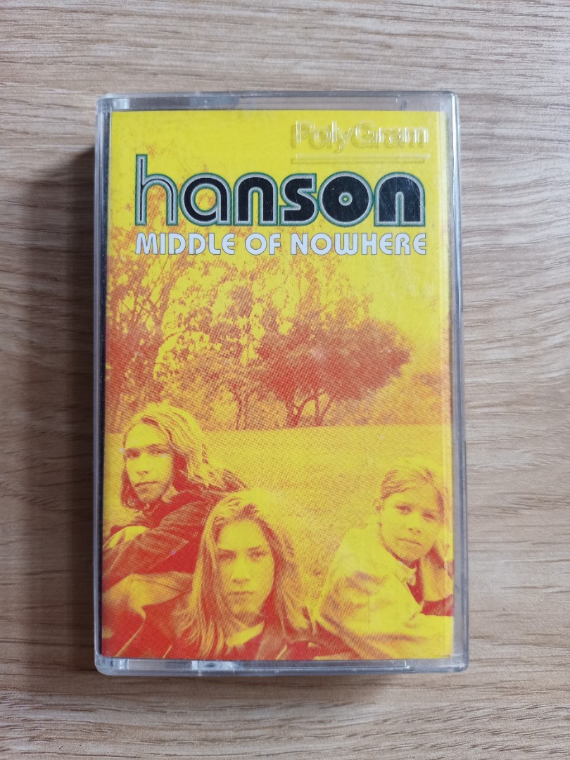 KASET : Hanson - middle of nowhere, Hobbies & Toys, Music & Media, CDs ...