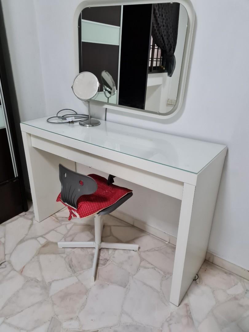 LED Mirror, Glass Top Dressing Table, Furniture & Home Living ...