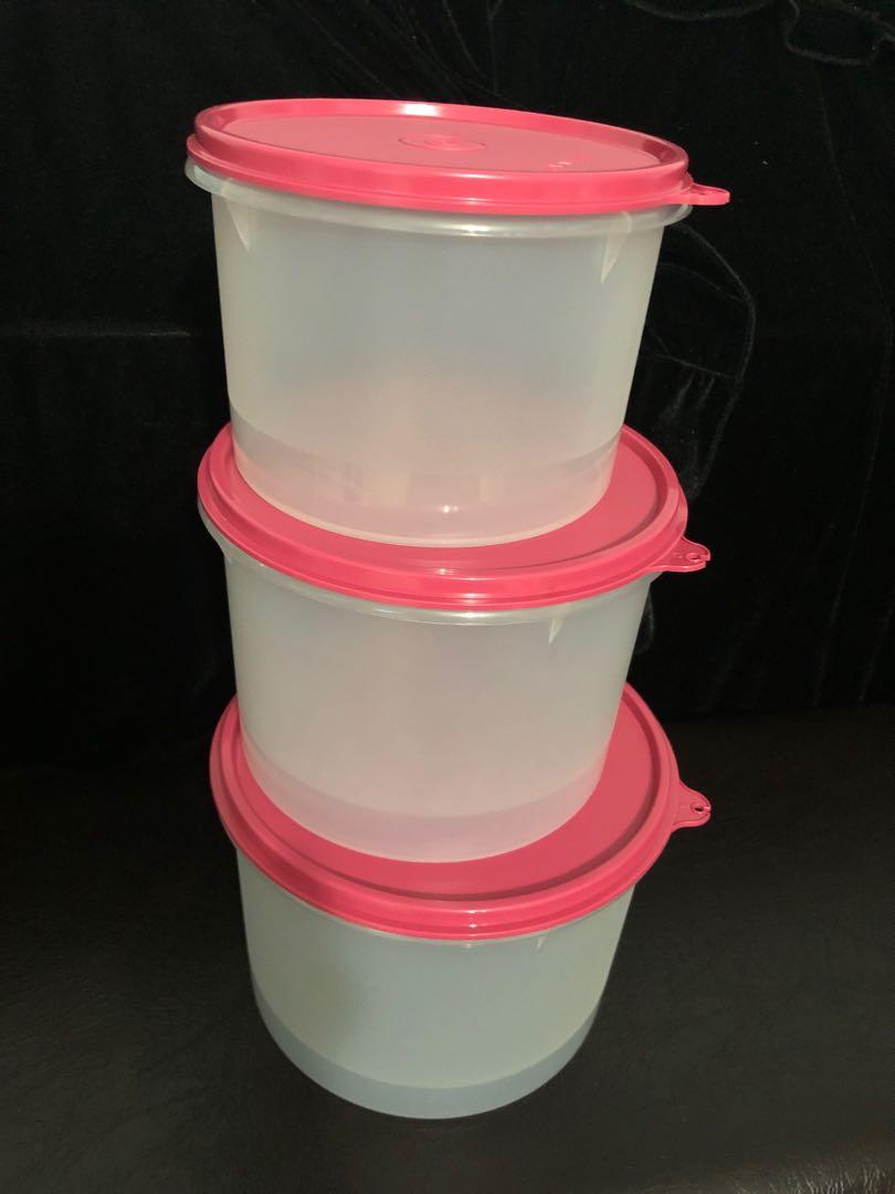 Tupperware Round container, Furniture & Home Living, Kitchenware ...