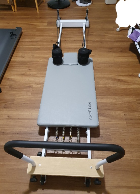 Pilates Reformer - AeroPilates Precision Series Reformer 535, Sports ...