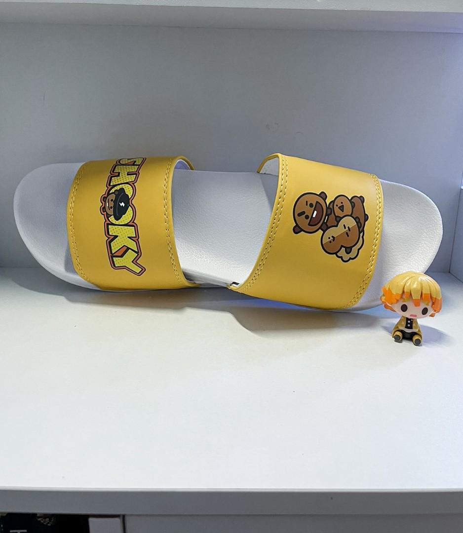 Bt21 shooky slippers (240), Hobbies & Toys, Memorabilia & Collectibles ...