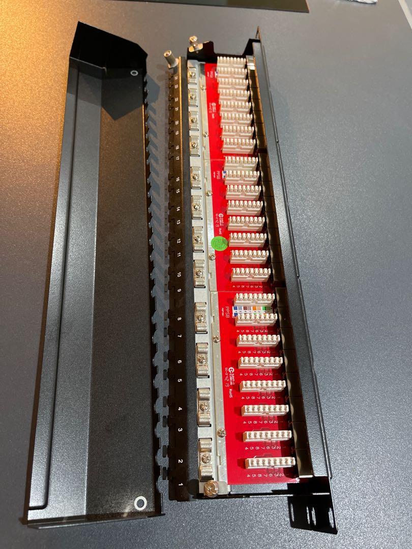 Cable Matters Rackmount 24 port shielded RJ45 Patch Panel, Computers ...