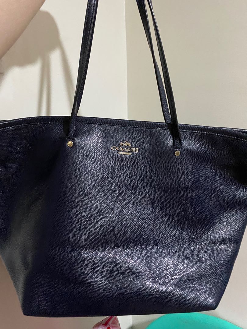 Coach Large Leather Tote, Women's Fashion, Bags & Wallets, Tote Bags on ...