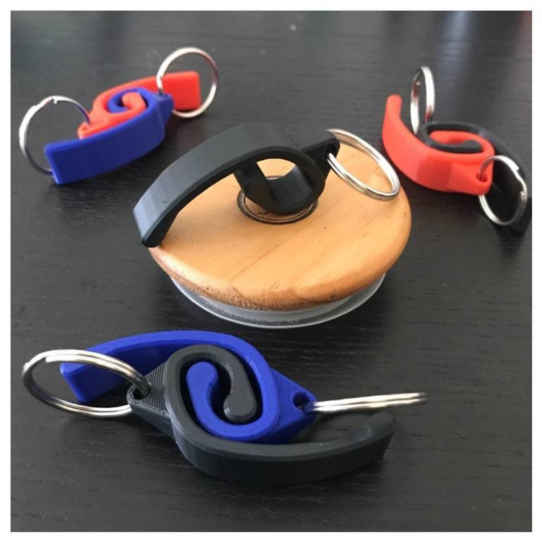 Disc Clip Ultimate Frisbee - 3 colors available disclip frisbee clip ...