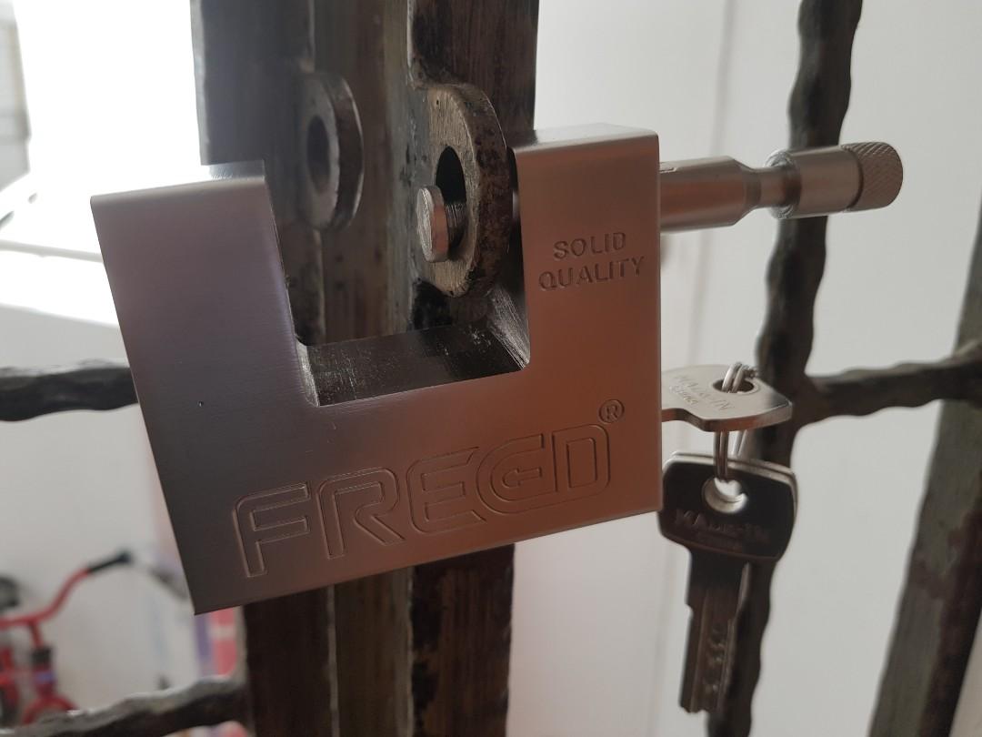 HDB Gate Warehouse Storage Armoured Padlock 84 x 70 mm, Everything Else ...