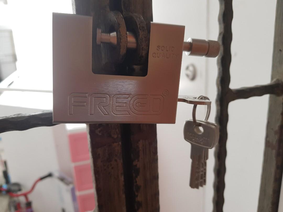 HDB Gate Warehouse Storage Armoured Padlock 84 x 70 mm, Everything Else ...